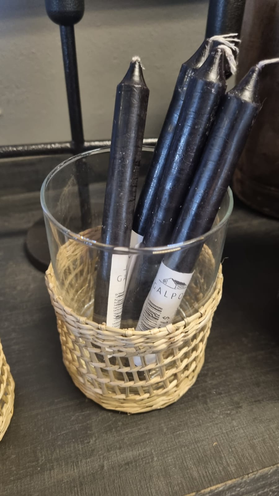 Vela simple 18 cm negra – Galpón de Diseño